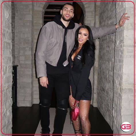 Nba Star Zach Lavine Has Been Together With Longtime Girlfriend Hunter