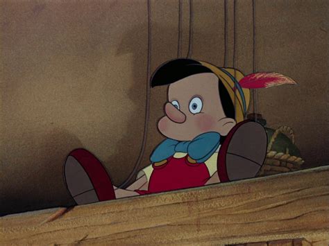 Il Burattino Di Legno In Una Scena Del Film D Animazione Pinocchio Movieplayer It