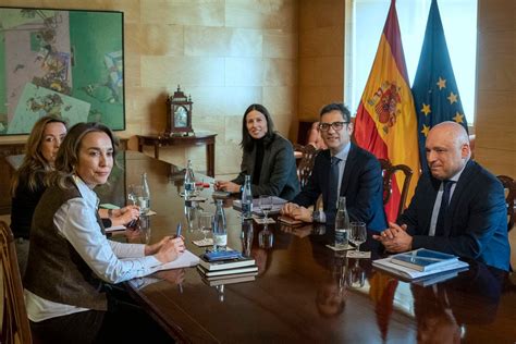 La reforma constitucional de PSOE y PP protegerá por ley a las personas con discapacidad con