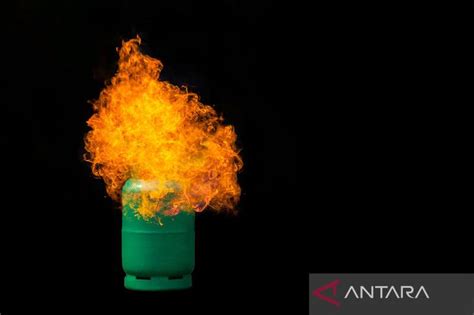 Warteg Di Tambora Terbakar Akibat Tabung Gas Elpiji Meledak Antara News