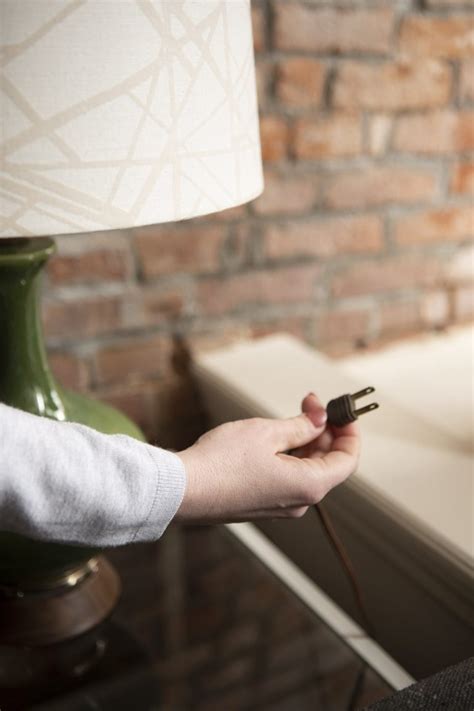 How To Repair A Lamp Switch PowerTech