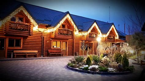 Гостинний Двір