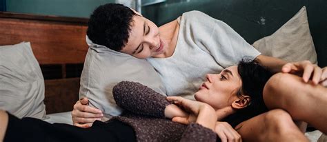 How To Have A Threesome 6 Tips Straight From The Experts · Beducated