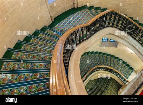 The Interior Of The Supreme Court At The Middlesex Guildhall In Central