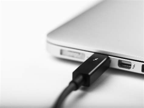 USB Vs Thunderbolt Technically Is There Really Any Difference Kandou AI