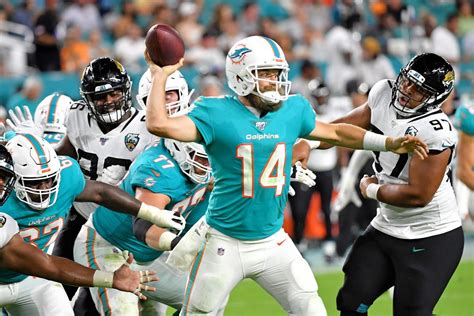 Nfl Thursday Night Football Miami Dolphins Vs Jacksonville Jaguars