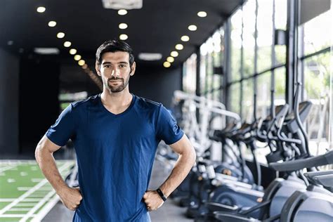 11 Skills Required To Become A Personal Trainer OriGym