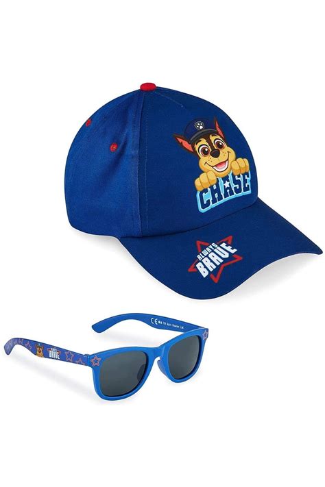 Chase Baseball Cap And Sunglasses