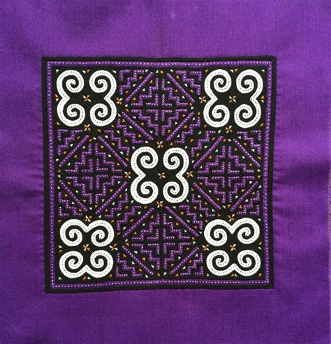 Purple Snails Paj Ntaub Square Hmong Etsy Hmong Embroidery