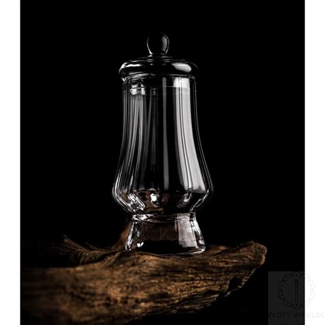 Amber Glass kieliszek degustacyjny do whisky z pokrywką ml Złoty Widelec