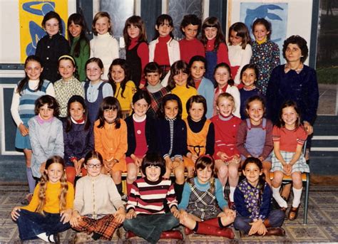 Photo De Classe Ce2 1973 1974 Mmepasquier De 1973 Ecole La Romanie