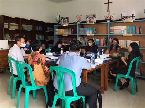 Berbagi Praktik Baik Dengan SMA Fransiskus Bandar Lampung SMA