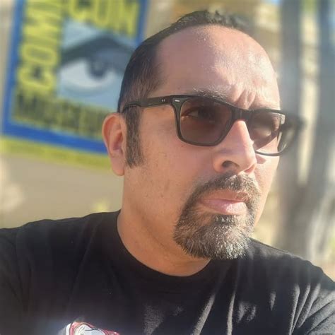 Erik Arreaga Erik Arreaga Art Threads Say More