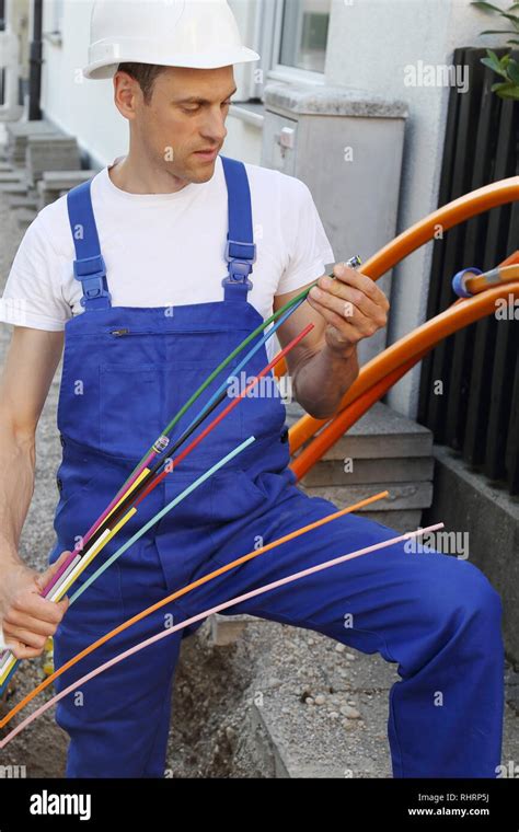 Construction Site Laying Of Fiber Optic Cable Hi Res Stock Photography And Images Alamy