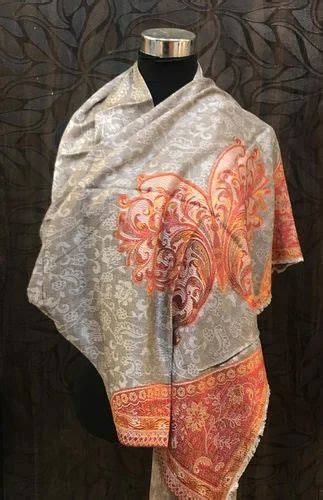 Butterfly Modal At Rs 850 Shawl In Mumbai Id 2849899532348