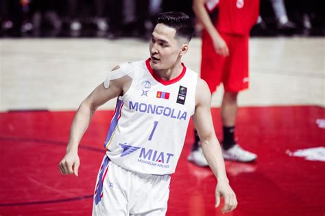 М Өлзий Орших Амьдралаас авч болох хамгийн жаргалтай кайф нь сагсан бөмбөг · Dorgio Mn