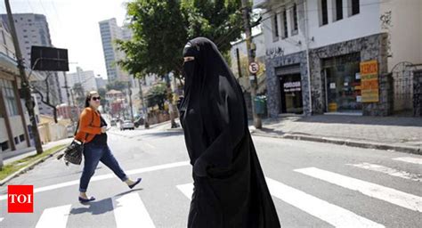 Woman Assaulted Hijab Ripped Off In Hate Crime In Uk Times Of India