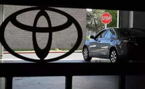 剎車和油門同時踩下會發生什麼？你的車能解決這個問題麼？ 每日頭條