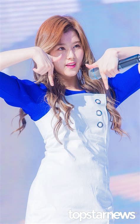 [hd포토] 트와이스 Twice 사나 ‘열도를 뒤흔든 Tt포즈 최규석 기자 톱스타뉴스