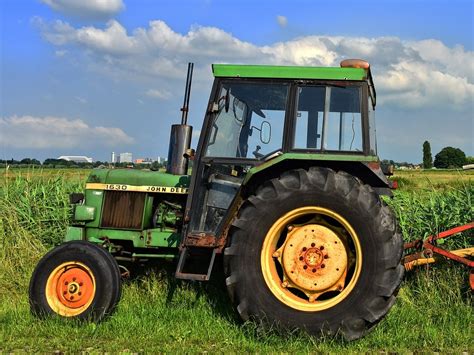 Одржување на земјоделска механизација Sovetodavna Mk