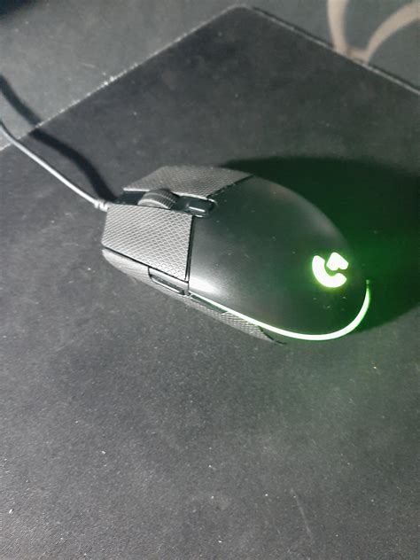 Mouse Grip On A Logitech G Scrolller