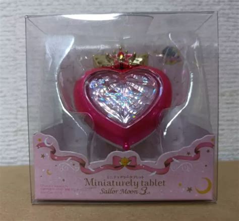 Sailor Moon Miniaturely Tablet 3～～ Chibi Moon Compact ～～ Figure Bandai