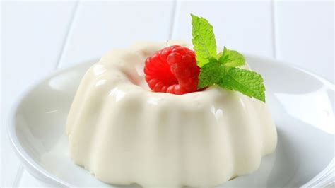 Antojo De Algo Dulce Prueba Esta Gelatina De Coco Con Queso Crema Un