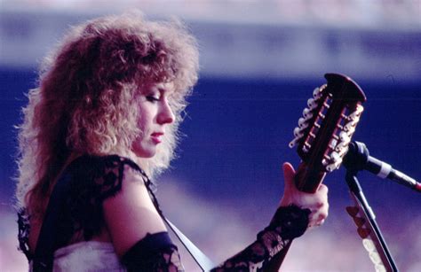 The Greatest Female Guitarists Of All Time