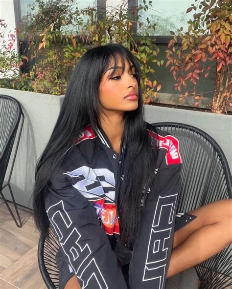 Picture Of Kaaviya Sambasivam