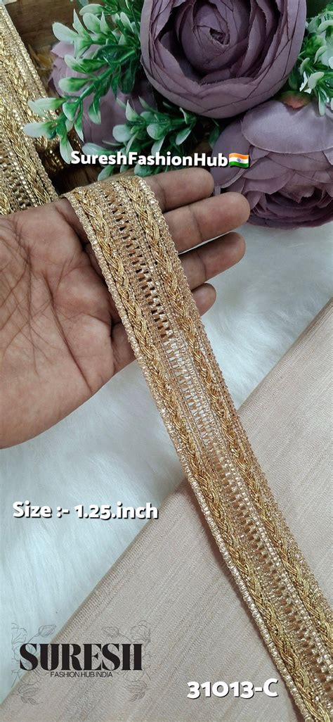 Rose Choti Jhalar Border