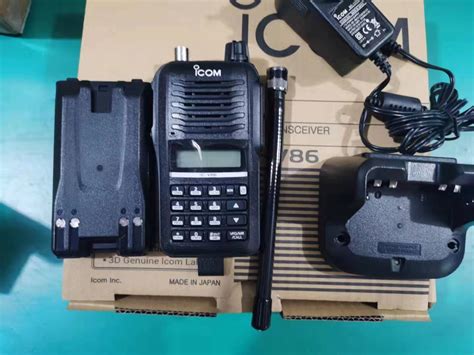 IC V86 VHF Radio 7W 107CH Walkie Talkie Cdcss Ctcss Tone Codes Ham Handheld Two Way Radio VHF