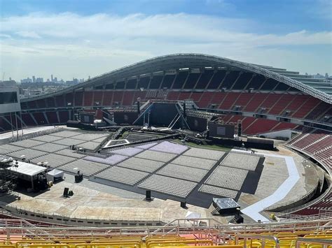 훈석 ٩ ‿ ｡۶ On Twitter Wait So Its Outdoor And The Venue Is Massive