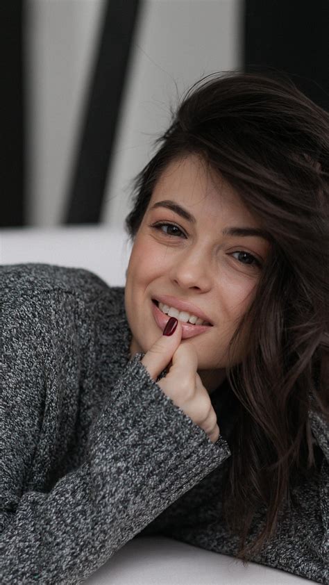 ТАНЯ ГУБА МАКИЯЖ ОБУЧЕНИЕ Из недавних рассуждений ⠀ ⠀ После переезда в Москву когда