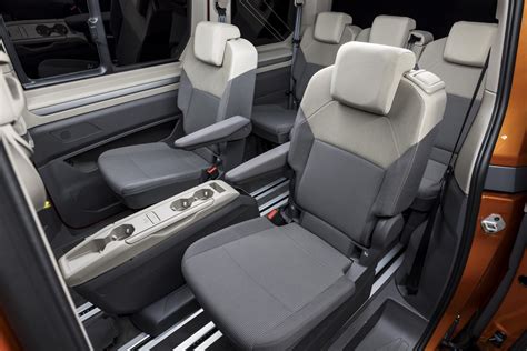 2025 Volkswagen Multivan Price And Specs Carexpert