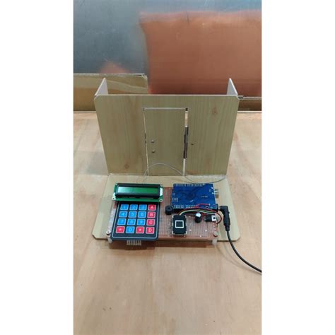 『好人助教』專題製作 Arduino專題 指紋密碼鎖 門禁管理系統 學生專題 可改micropythonesp32 蝦皮購物