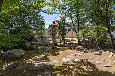 茶庭露地を楽しめる新潟の庭園スポット 庭園ガイド