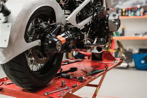 Imágenes De Taller De Moto Descarga Gratuita En Freepik