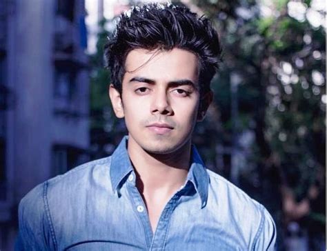 Kho Gaye Hum Kahan Actors Cast And Crew Starsunfolded