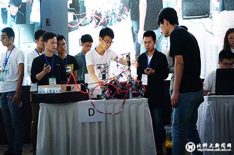 解魔方机器人” 获全国一等奖 北京科技大学新闻网