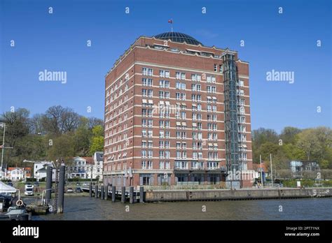 Altersresidenz Augustinum Historisches Kuehlhaus Neumuehlen 37 Altona Hamburg Germany Stock