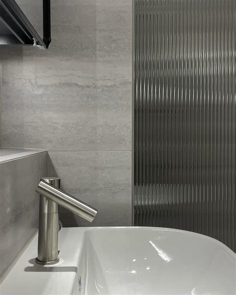 울산 디자인혜윰 주거 상가 인테리어 𝑇𝑒𝑥𝑡𝑢𝑟𝑒 또다른 질감 𝟐 샤워부스도 디자인이 될 수 있다 📌네이버