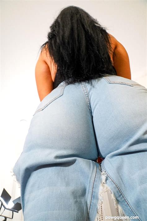 Pawgqueen Ryan Smiles Sets Jeans Ass Sex Pics Yes Porn Pics Xxx