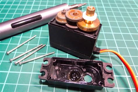 【電子工作】定番サーボモーターmg996rをarduinoで動かしてみる！ ぶらり＠web走り書き