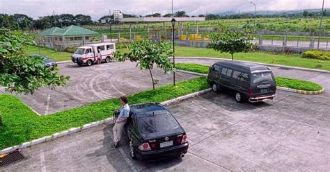 Imcdb Org Mitsubishi L Versa Van In Sukdulan
