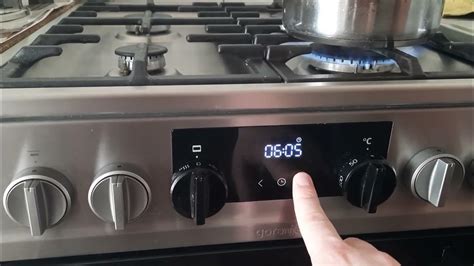 Как настроить часы на плите Gorenje - YouTube