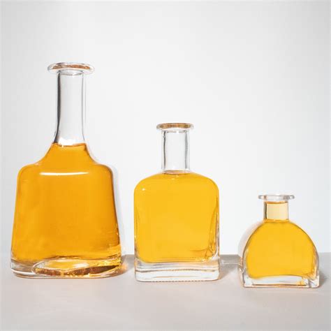 New Crystal Liquor Bottles 70cl 75cl Square Gin Rum Tequlia Rum Bottle