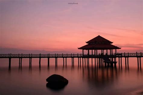 Pantai Kartini Mengenal Dunia Bawah Laut Nan Indah