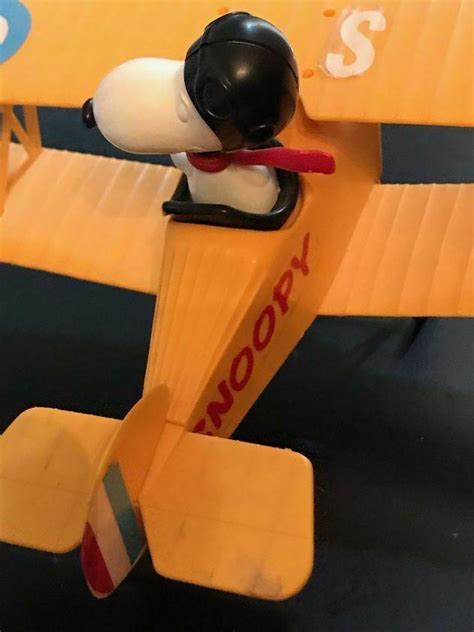 Vintage 1971 Peanuts Snoopy Model Airplane Kit Red Baron Book Lot