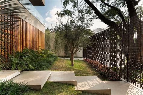 Frente De Casas Com Muro E Portão Simples 16 Ideias Para Se Encantar