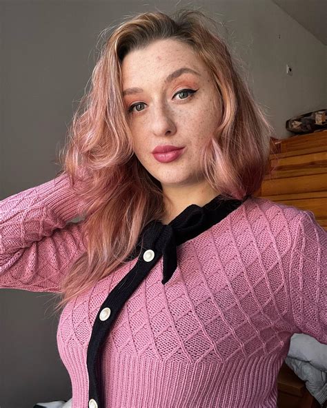 🇺🇦Масаж та естетична остеопатія Кропивницький🇺🇦 Це фото як символ нової сторінки в моєму